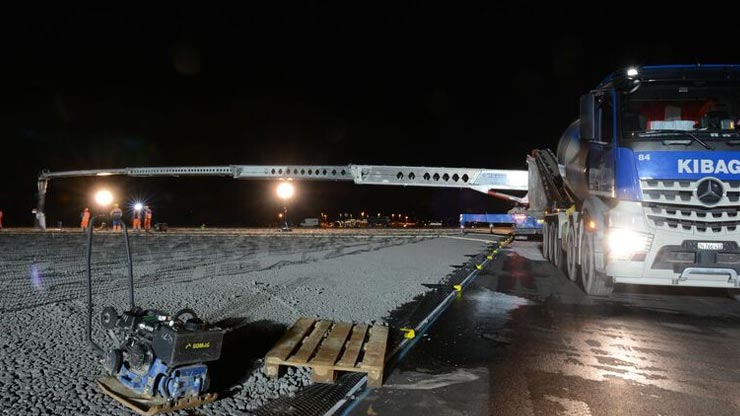 Das Video zum EMAS am Flughafen Zürich - KIBAG Baustoffe, Bauleistungen ...